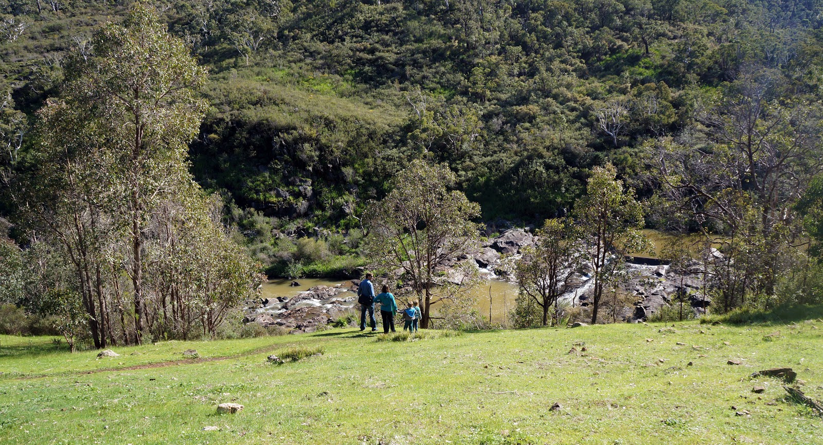 Kitty's Gorge Walk Trail (Serpentine National Park) ~ The Long Way's Better