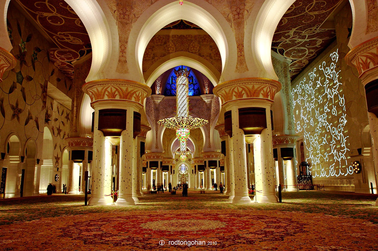 Sheikh Zayed Grand Mosque - Abu Dhabi - Islamic Finder - Lectures Khutbas