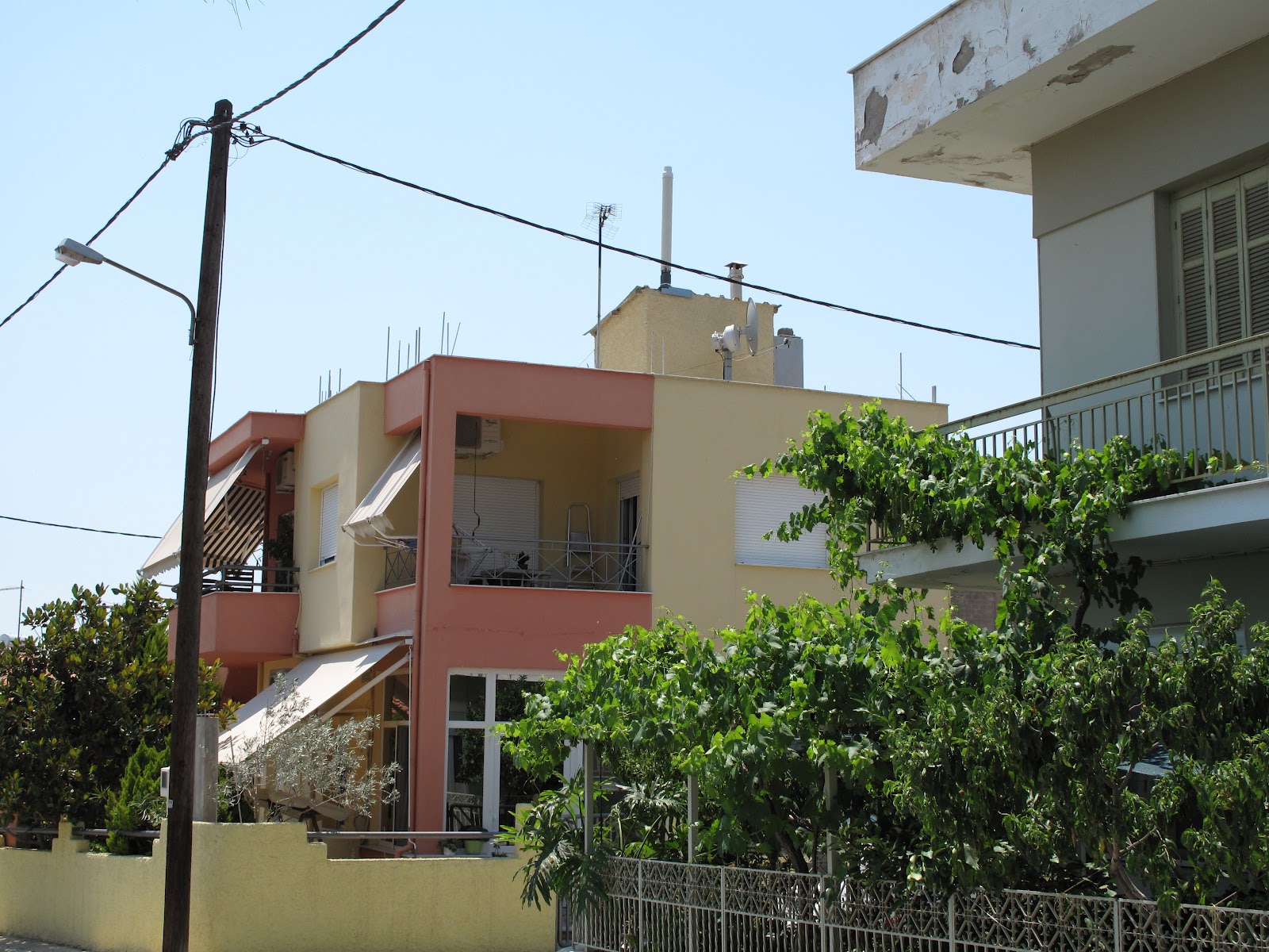 ΚΕΡΑΙΕΣ ΚΙΝΗΤΗΣ ΤΗΛΕΦΩΝΙΑΣ. ΠΡΟΣΟΧΗ KIΝΔΥΝΟΙ ΑΚΤΙΝΟΒΟΛΙΑΣ ΒΙΟΛΟΓΙΚΕΣ ...