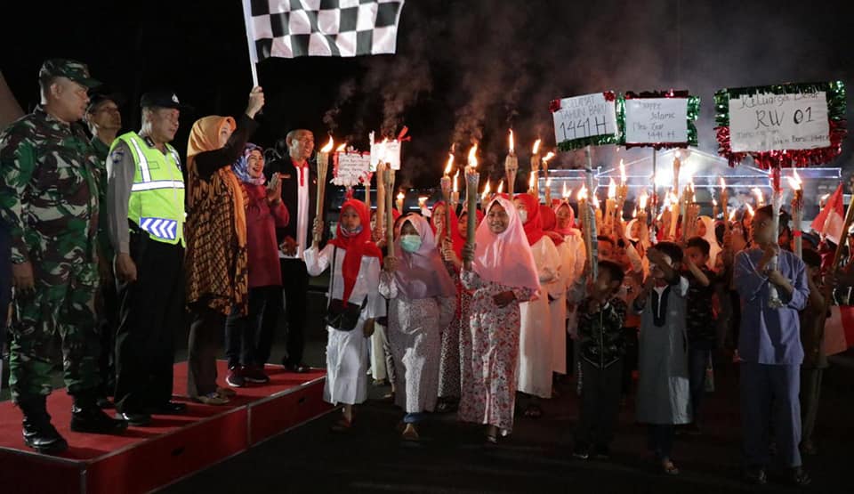 Pawai Obor Bukan Sekadar Seremoni Rutin Biasa - #siCinta Atalia