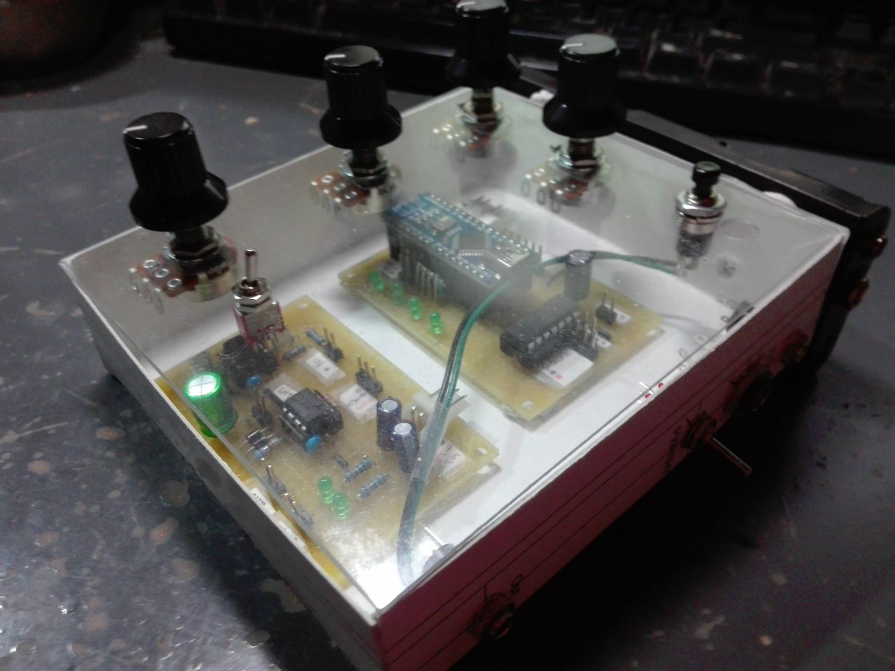 音源とオーディオの電子工作（予定）: Arduino LFO モックアップ作製