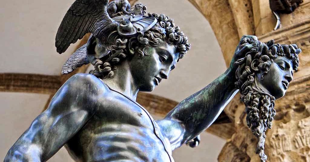 El mito de Perseo (Resumen) | Un Mito Corto