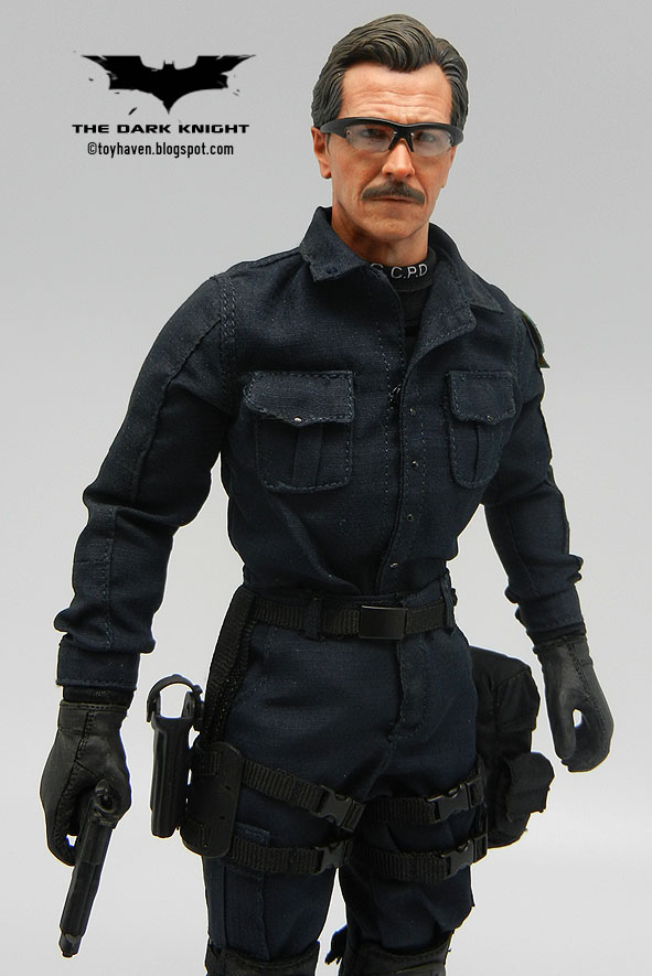 toyhaven: Review 1: Hot Toys Toy Fairs Exclusive "The Dark Knight" 1/6 ...