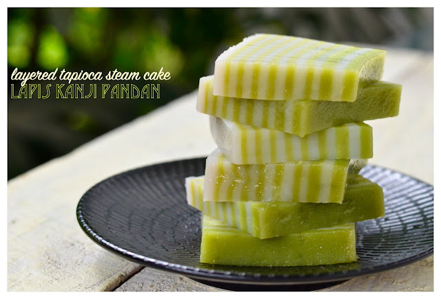 Indonesian Medan Food: Kue Lapis Kanji Pandan ( Layered Tapioca Steam Cake)