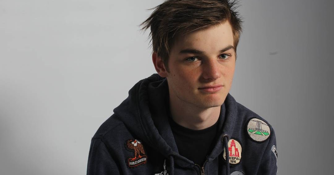 DAWN SNIDGET: Bio Arthur Bowen