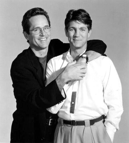 neptsdepths-Yahoo-Sports-blog: Let's Grab a Little Gregory!