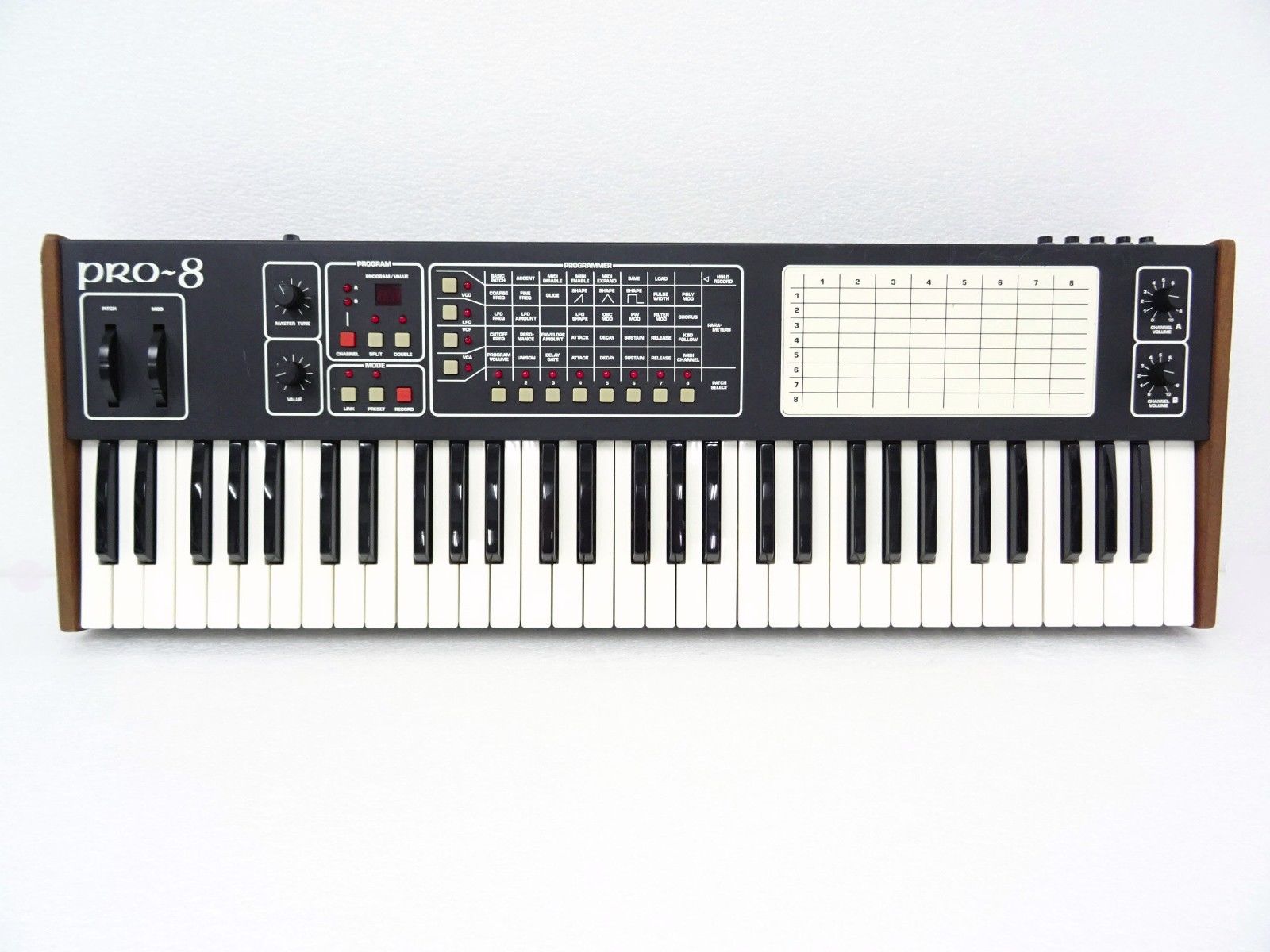 MATRIXSYNTH: Sequential Circuits PRO-8 SN 12101