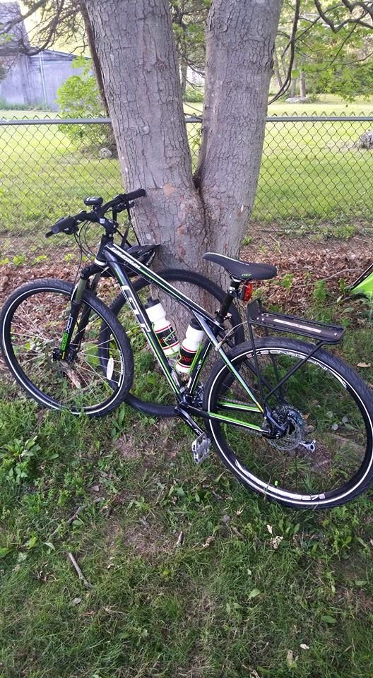 yo y mis circunstancias: Eric Hites, un gordo de 254 kgs cruza USA en bici