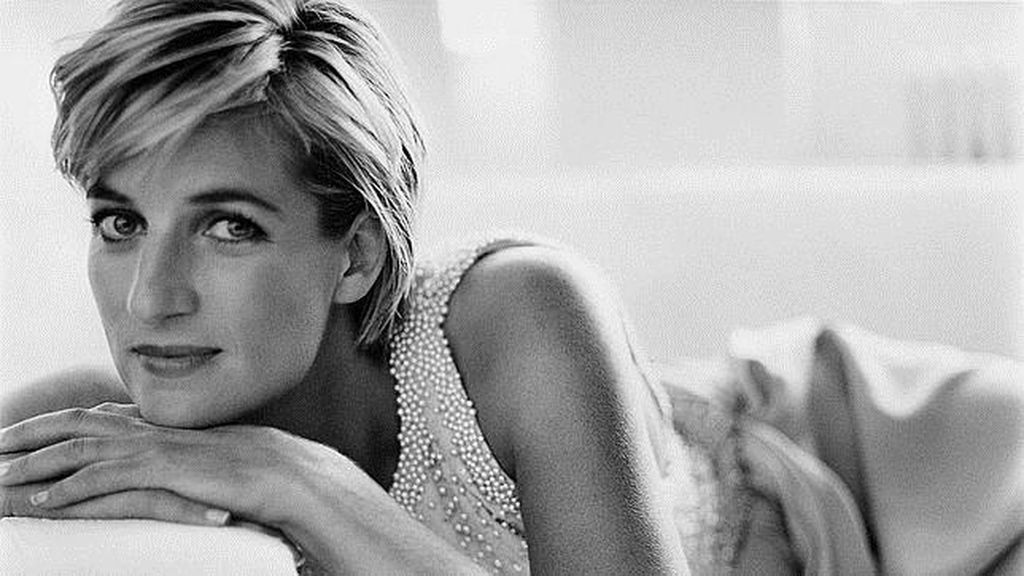 Um Deus Caido do Olimpo: Foi há 20 anos - DIANA - Lady Diana - Candle ...