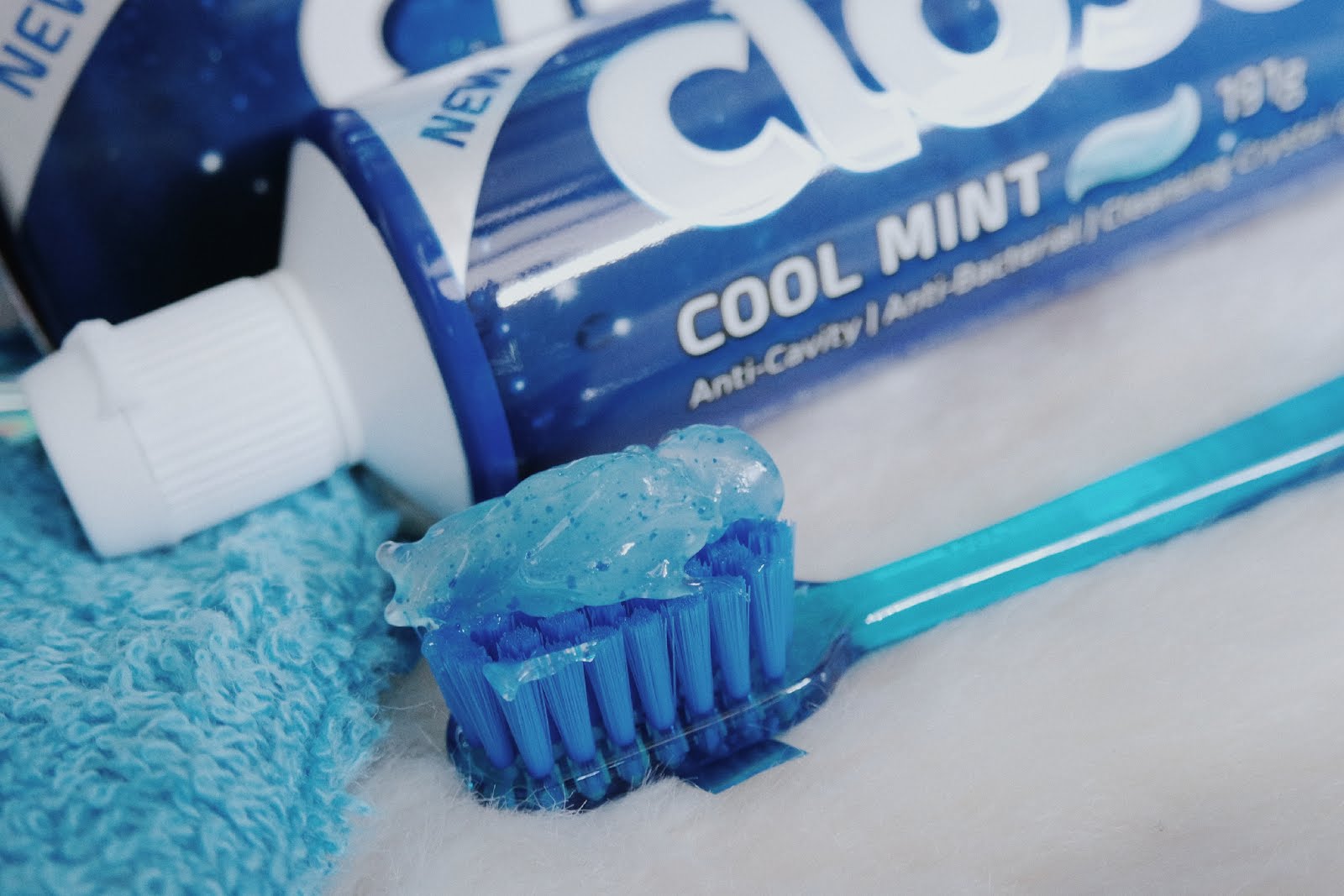 Get Closer with CloseUp ALL AROUND FRESH COOL toothpaste | pinkislovebynix