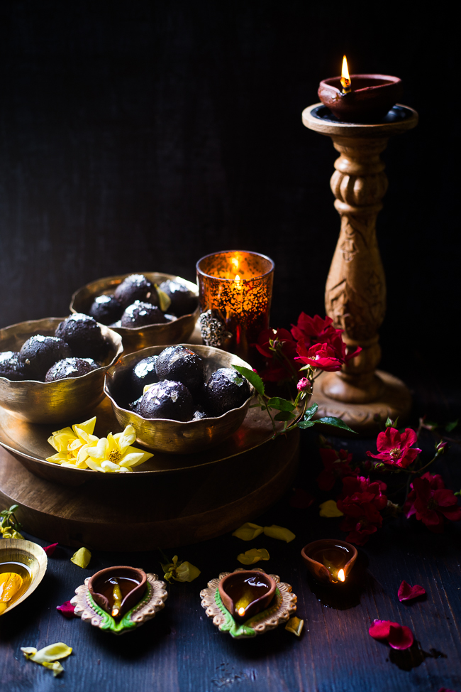 Mix and Stir: Kalo Jaam / Kala Jamun
