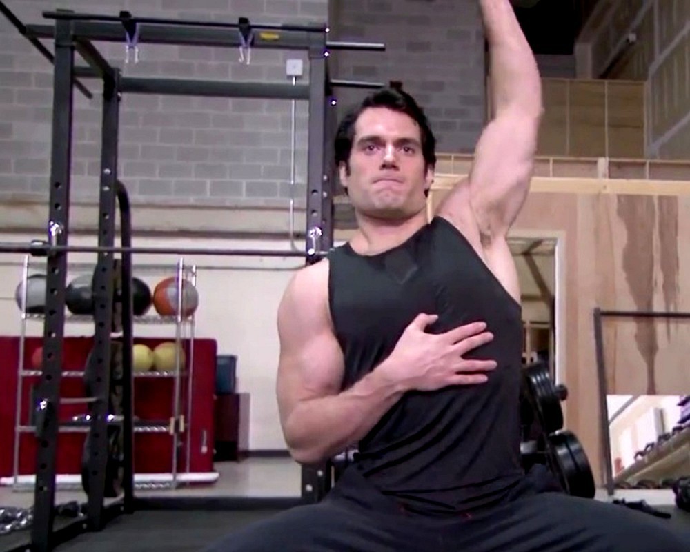 FITNESS: Fique em forma com treino de Henry Cavill para encarar o Super ...