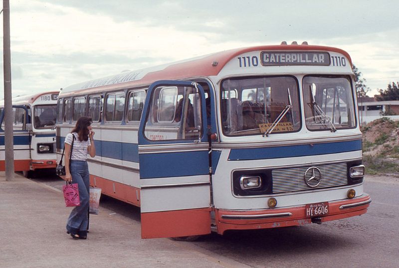 33 Fascinating Photos That Show Street Scenes of São Paulo, Brazil in ...