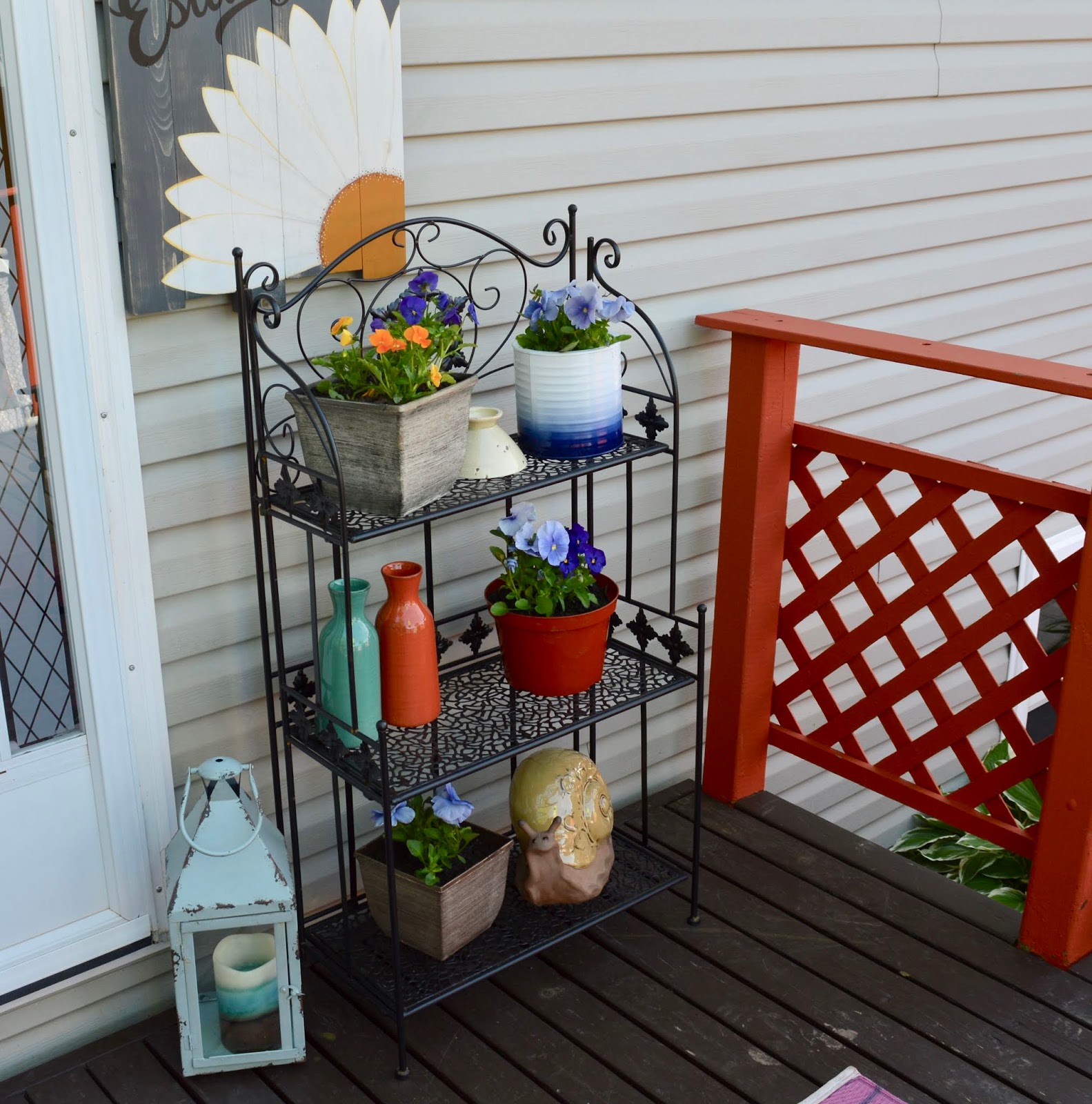 My Seventies Split: Pots A Plenty...