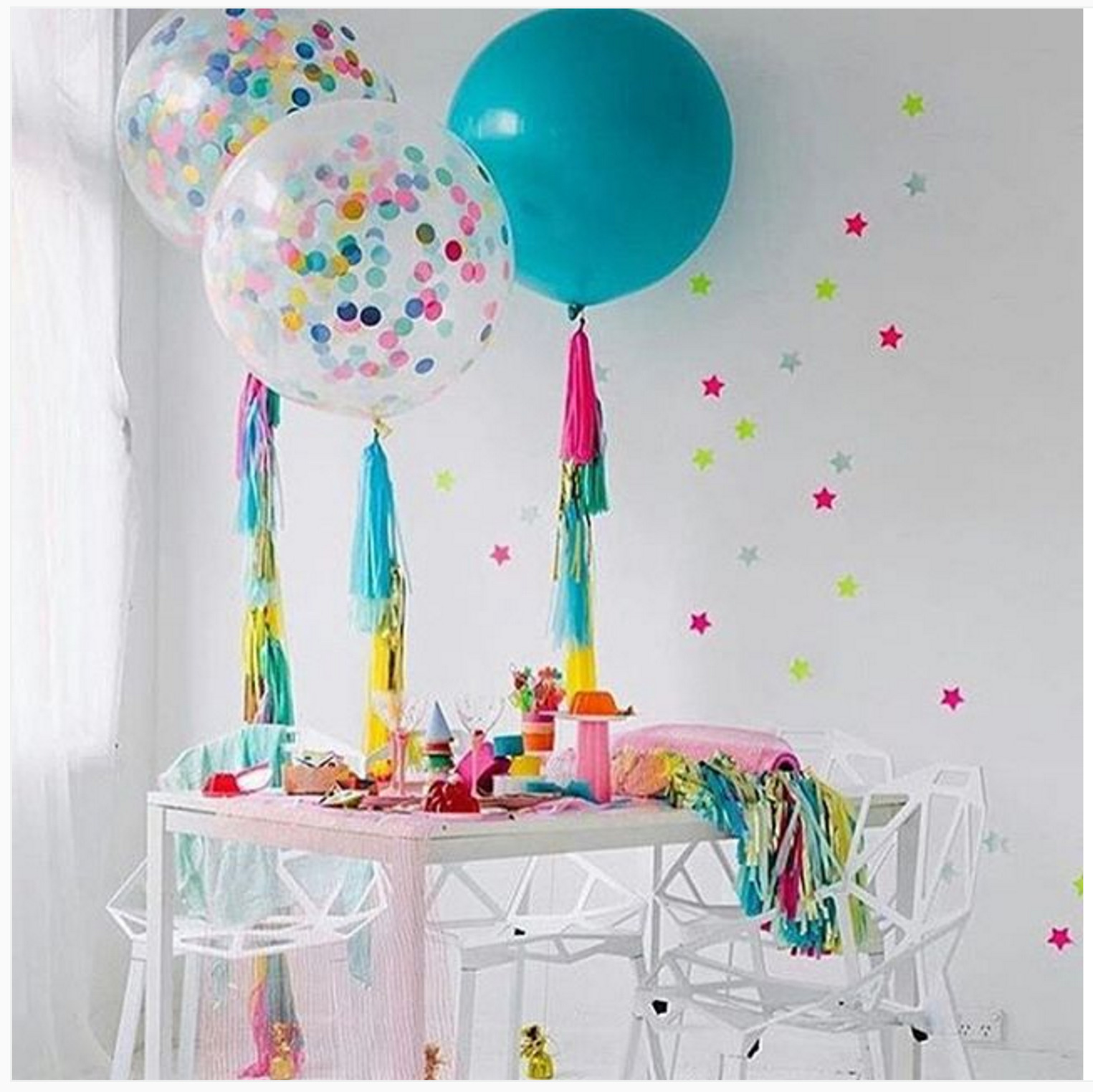 Nuevas ideas de globos transparentes con confetis