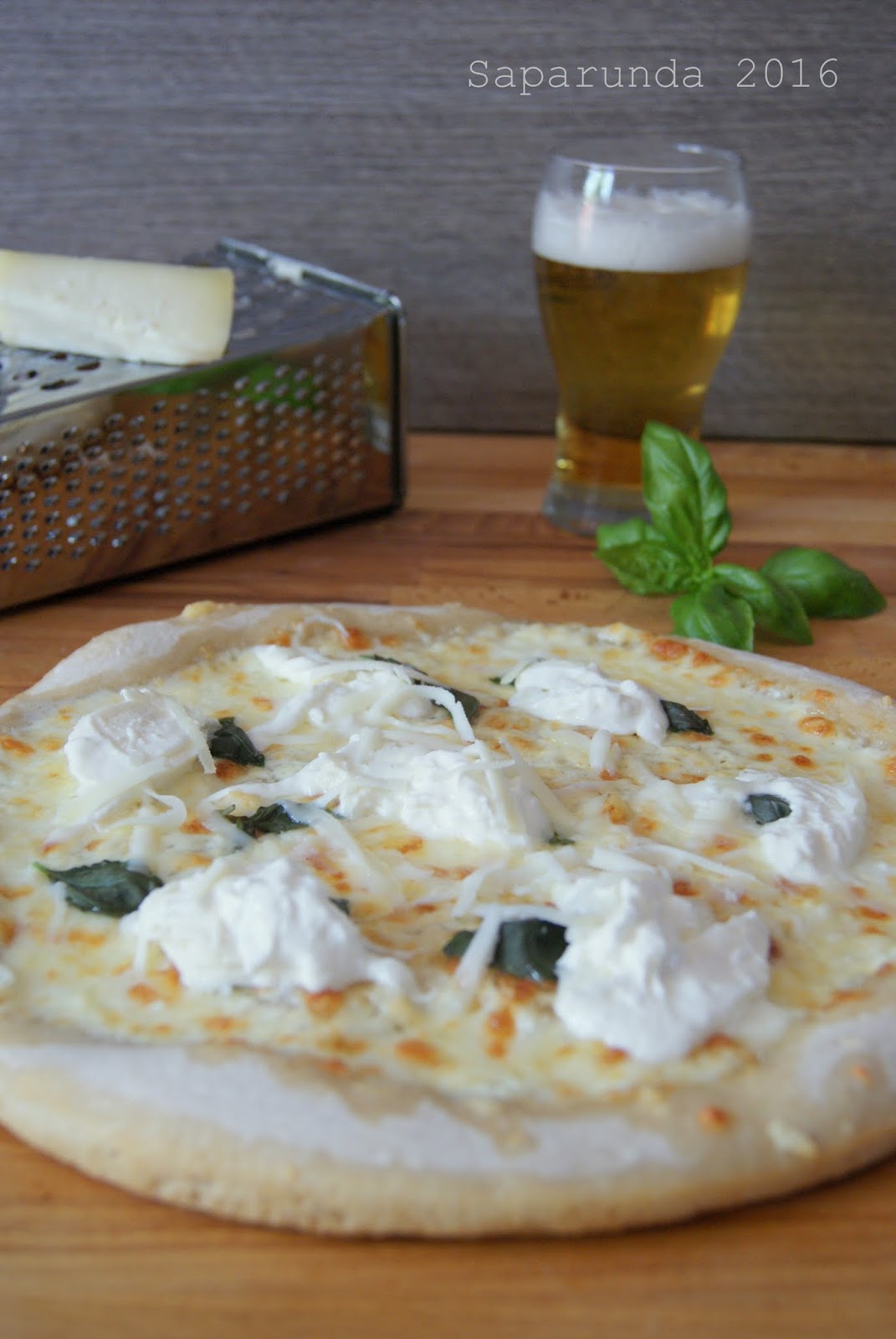 Saparunda's kitchen: 'A pizza, 'a pizza, 'a pizza...(nessuna delle tre ...