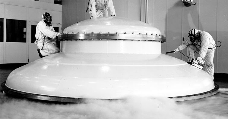 the-orange-orb-uk-schools-still-using-staged-ufo-crashes-in-curriculum