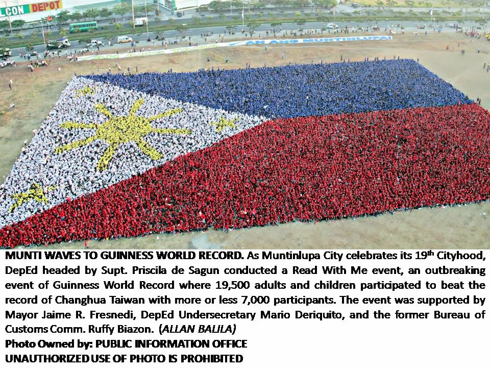 Lingkod Bayan: Human Flag in Munti, Waves to Guinness