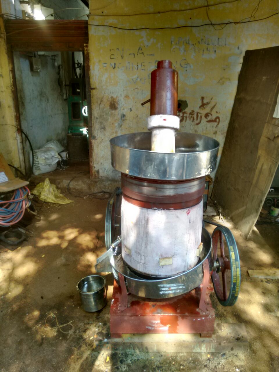 MaraChekku machine: Tirchy Mara Chekku Machine For Sale