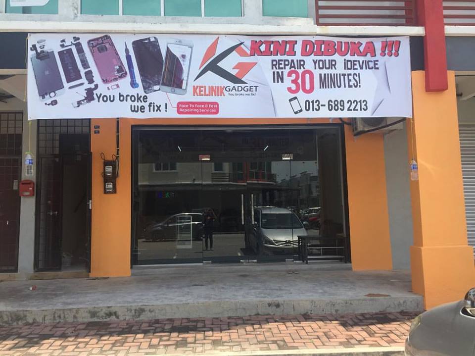 Kedai Repair Handphone di Melaka