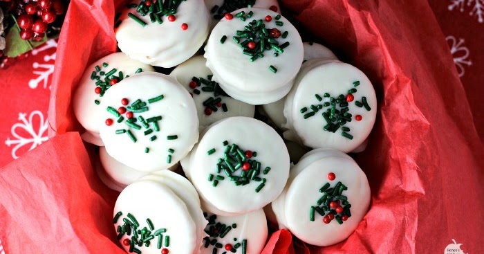 White Chocolate Covered Gingerbread Oreos | Renee's Kitchen Adventures