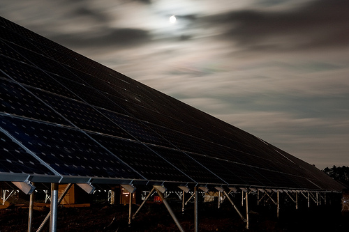 386. New Solar Power Plant Can Generate Electricity at Night