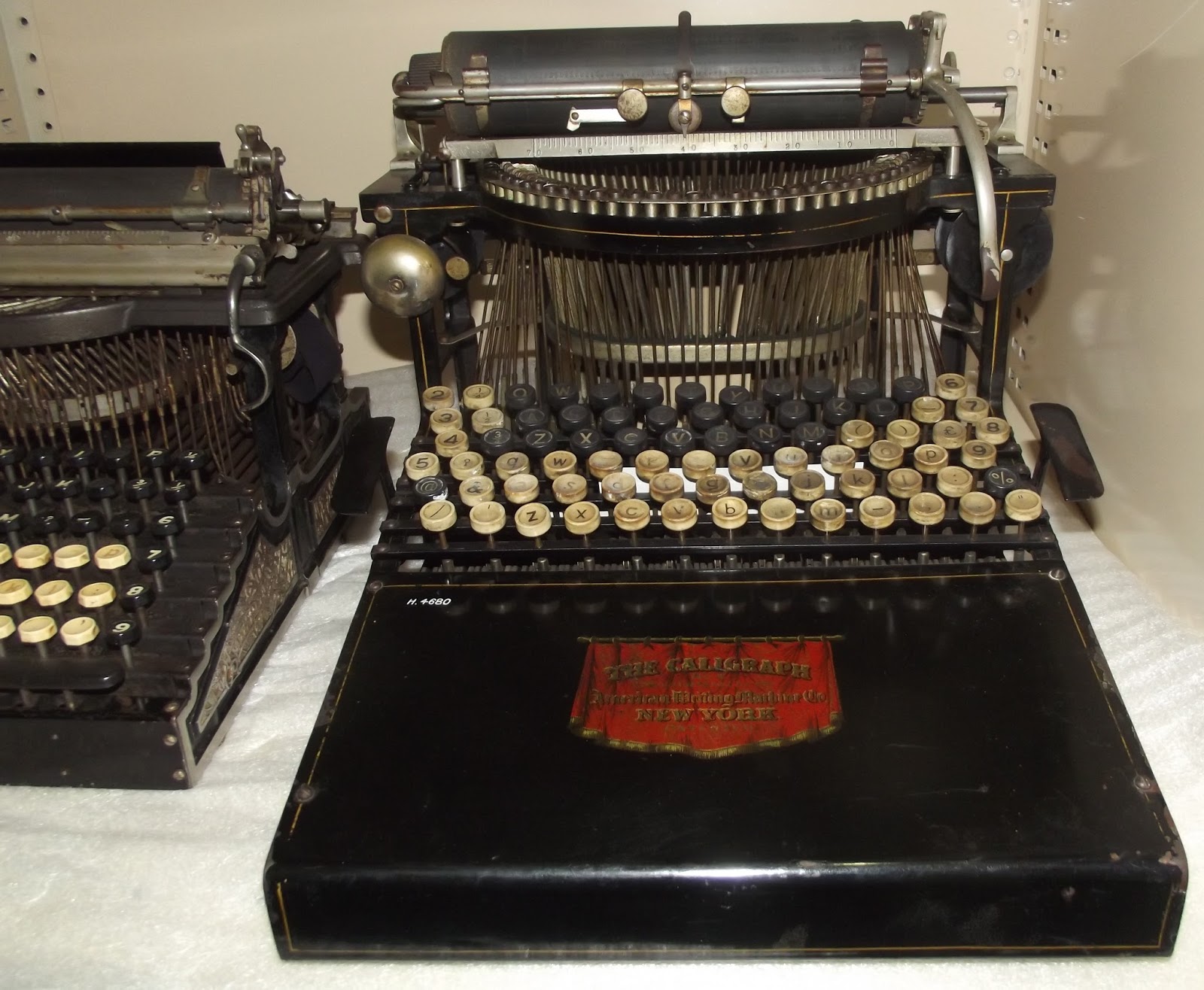 oz.Typewriter: Australian Museum's Typewriters On The Move