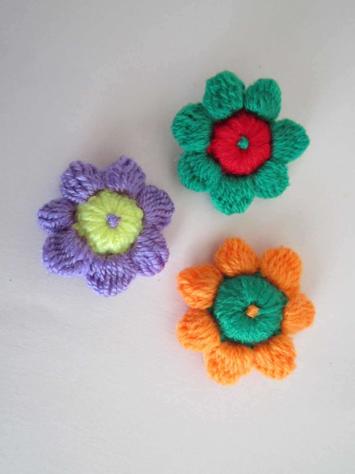 FIANAROSA: FLORES DE BOTÓN