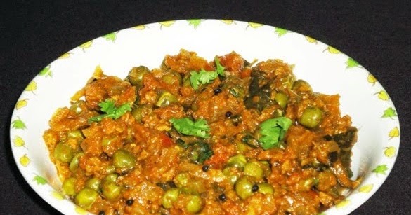 Vidya's Recipes: Matar paneer masala - Maharashtrian green peas sabzi