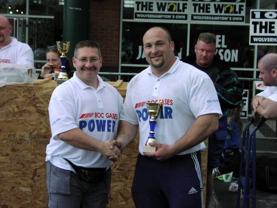 Strong Man: Super Strong Man - Dave Warner (Ballymoney, Northern Ireland)