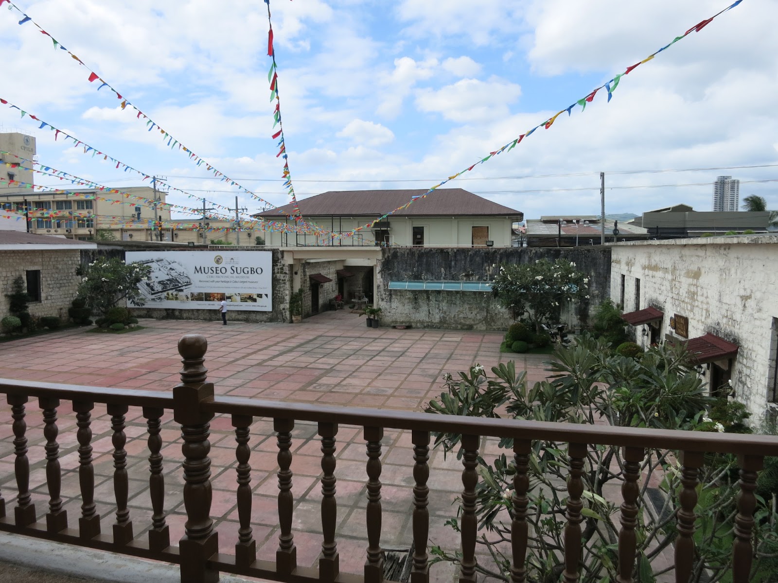 Splash of Yellow: Museo Sugbo in Cebu