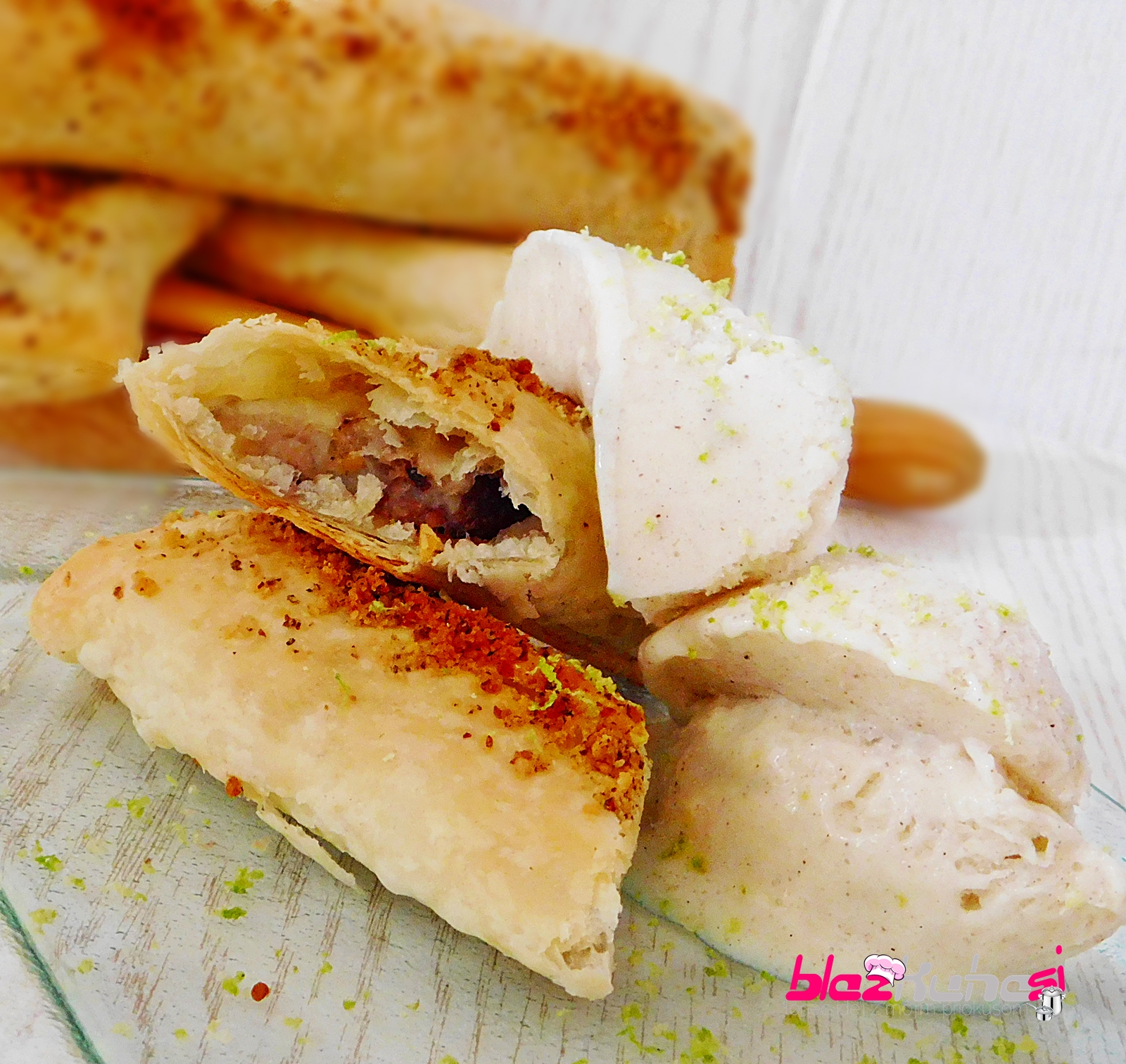 Bananine palčke z limetinim sladoledom | BLAŽ KUHA - kuharski blog