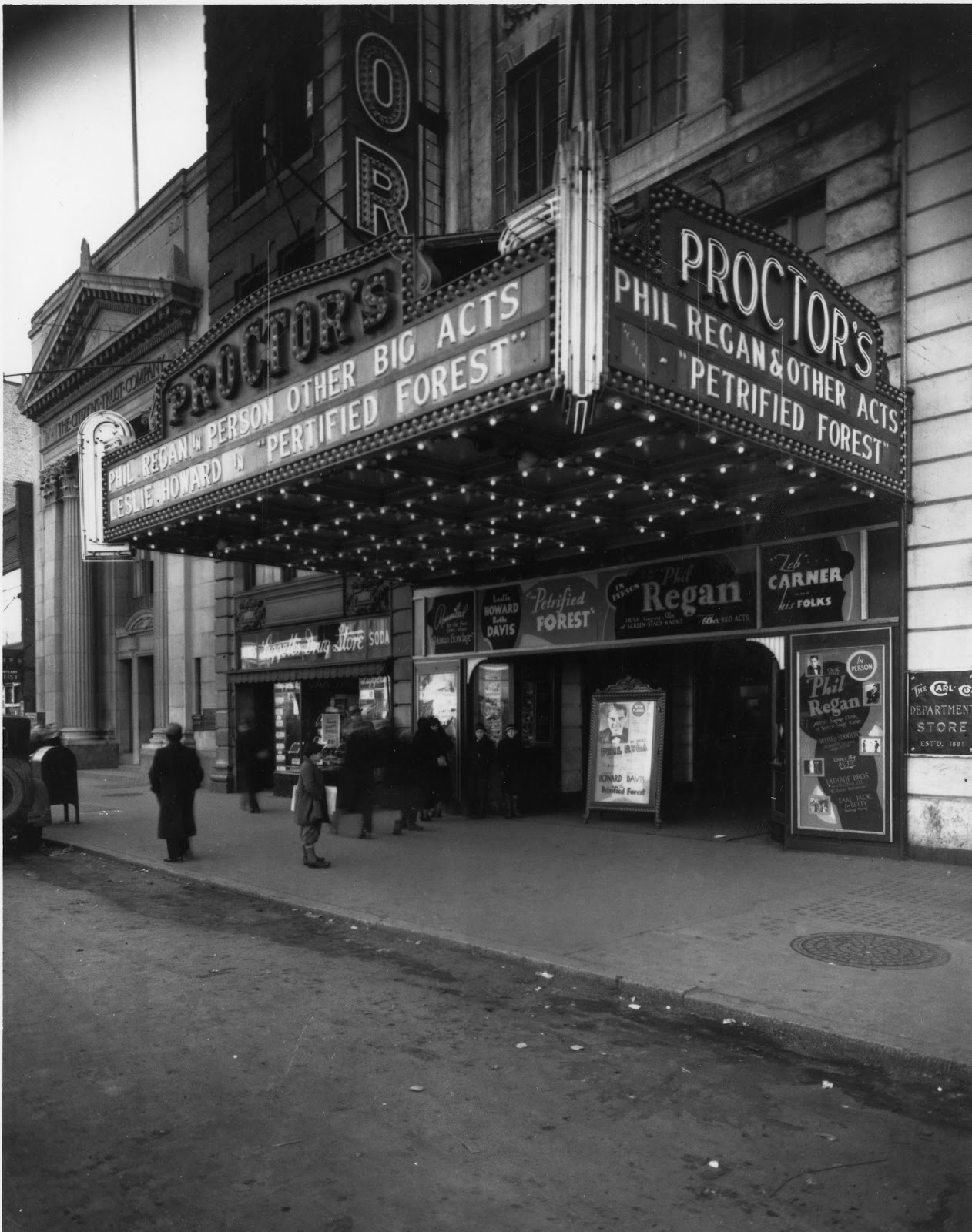 Grems-Doolittle Library Collections Blog: Schenectady Goes to the Movies