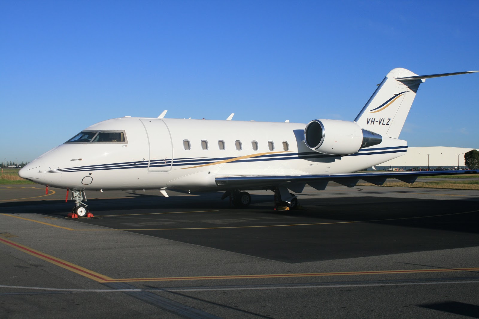 Central Queensland Plane Spotting: Sunshine Air Services Bombardier ...