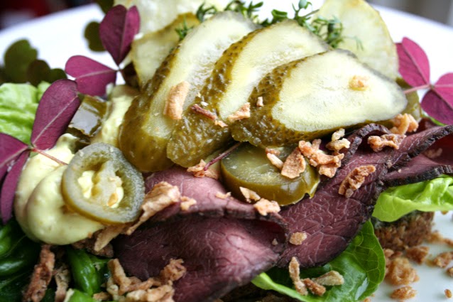 Tabernes Opskrifter: Smørrebrød med roastbeef