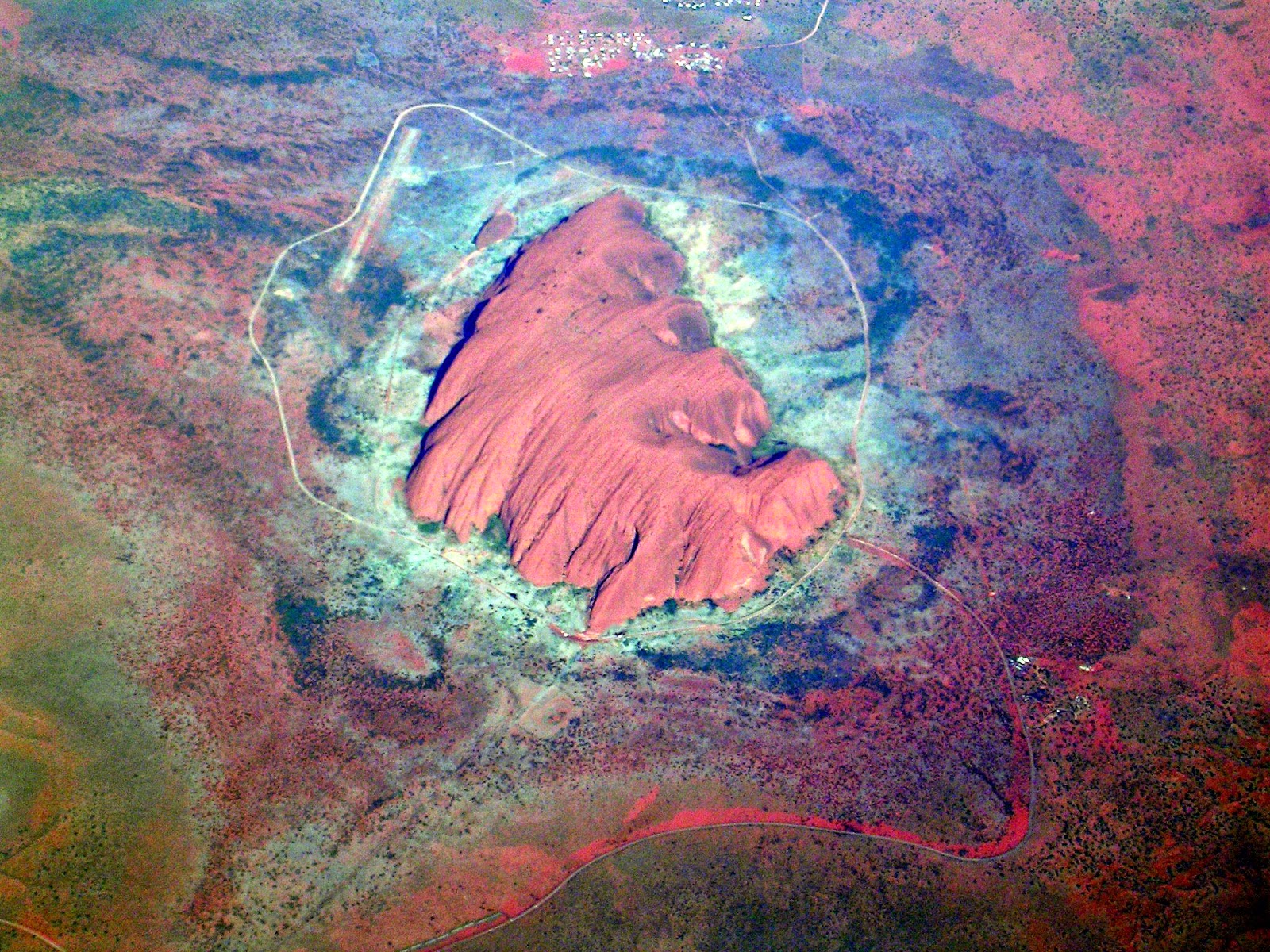 Traveller's Galore: WHERE I WANT TO GO - ULURU, AUSTRALIA