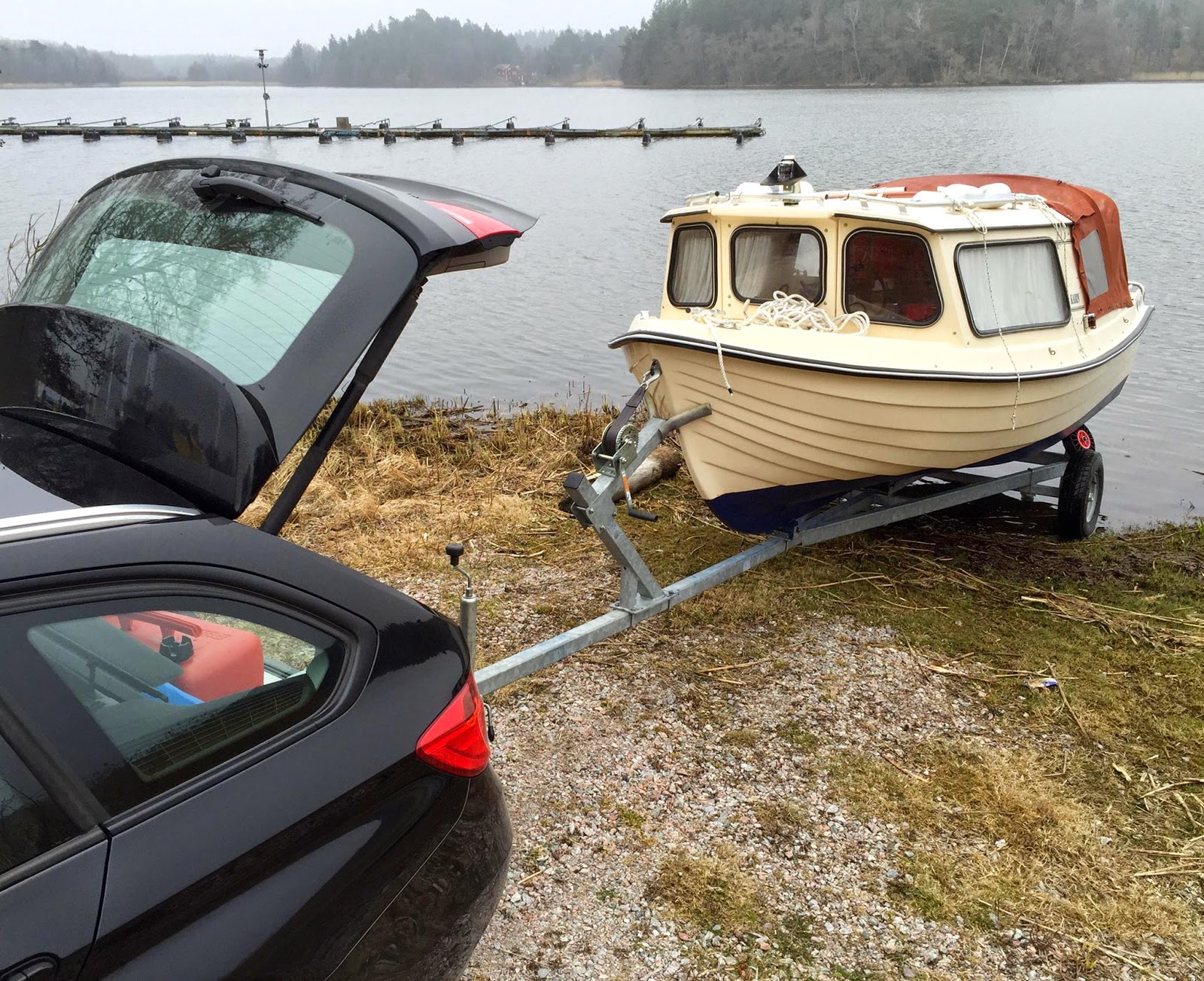 Uttern 495 Kabin eller "Pimp My Badbalja": Sjösättning