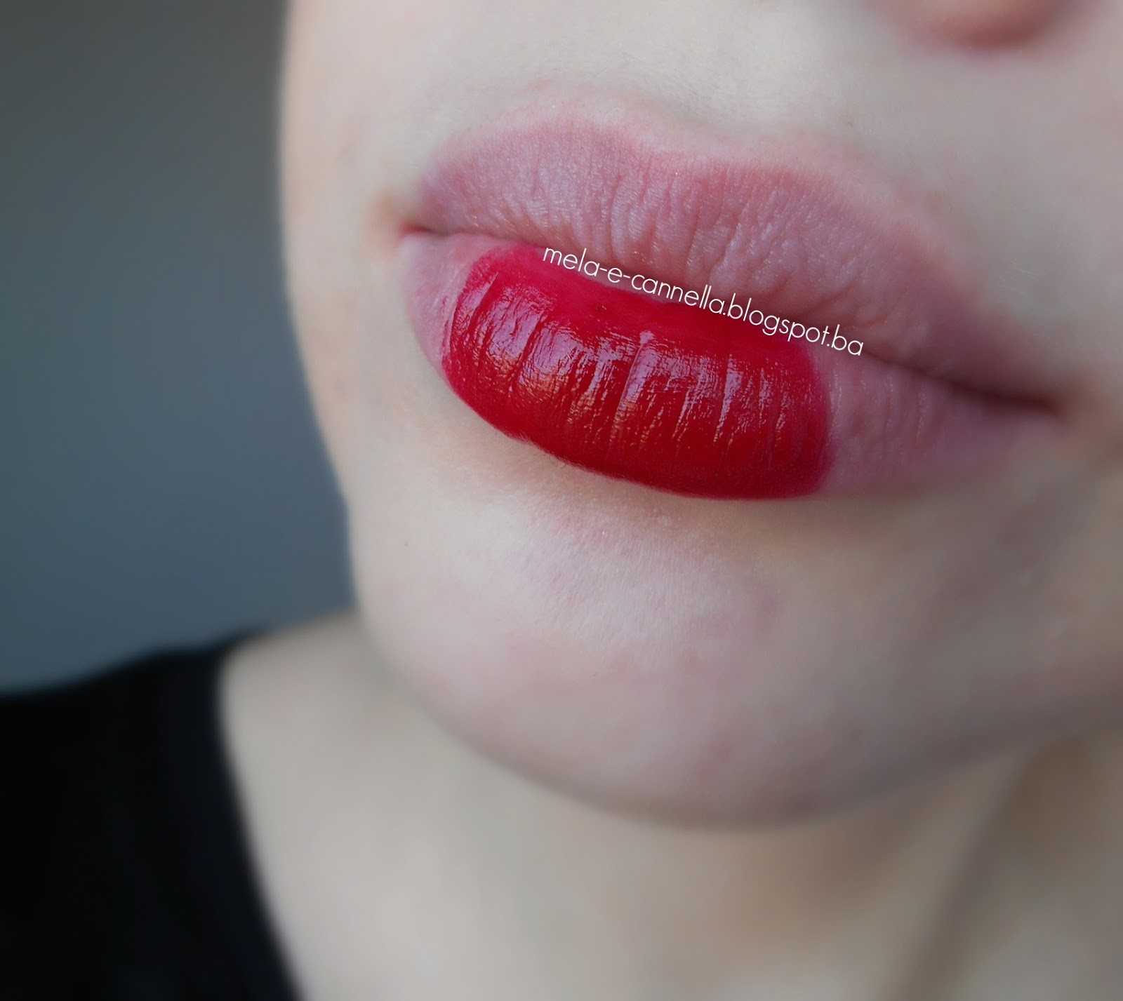 mela-e-cannella: AVON - True Colour Supreme Nourishing Lipstick - RED CREME