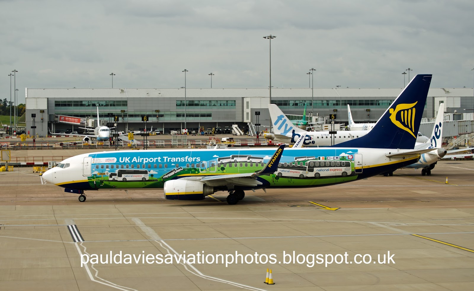 PDAviation: Birmingham 10th October Ryanair Boeing 737-8AS EI-EMI ...