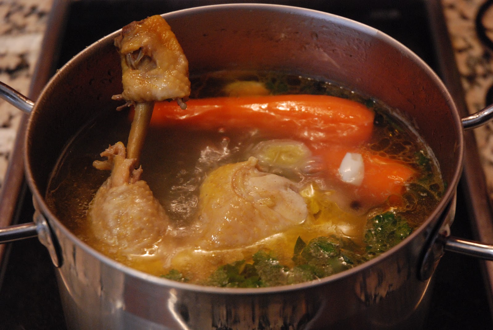 Casa Annika: Kycklingbuljong