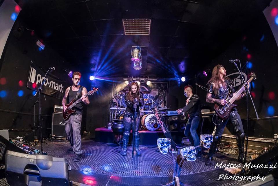 DEATHLESS LEGACY - Intervista alla cantante Steva