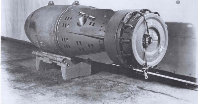 Оружие массового поражения: Глубинная ядерная бомба Mark 90 "Betty"