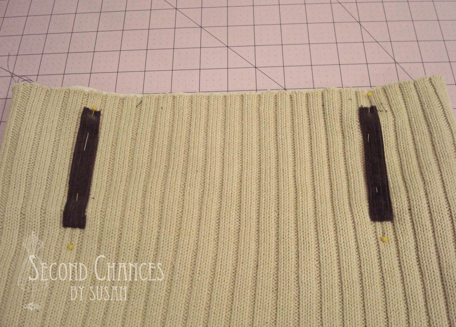 Second Chances by Susan-Tutorials: Belted Sweater Purse