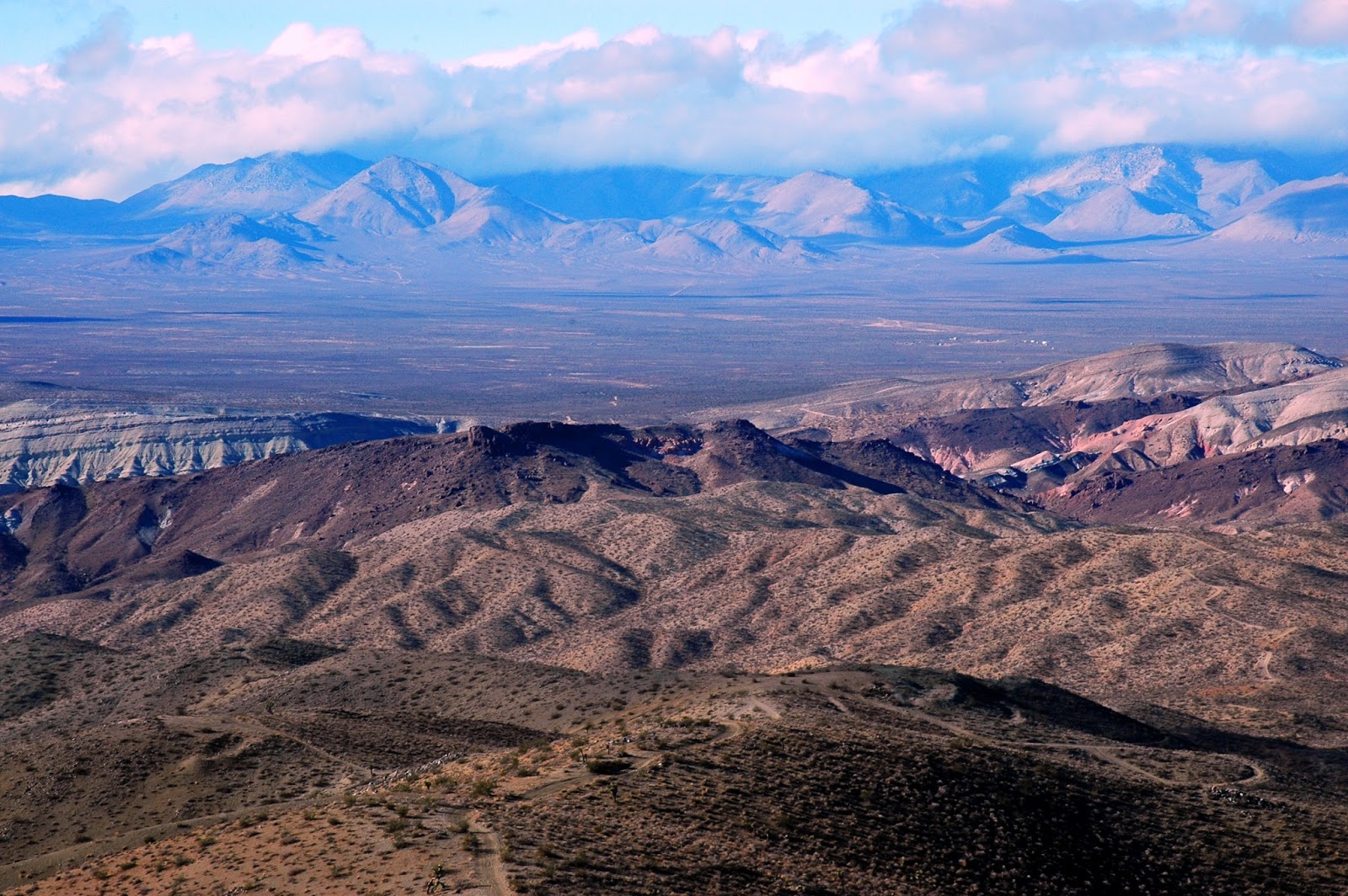 Mojave Desert Diary...: Stunning vista: Mojave Desert...