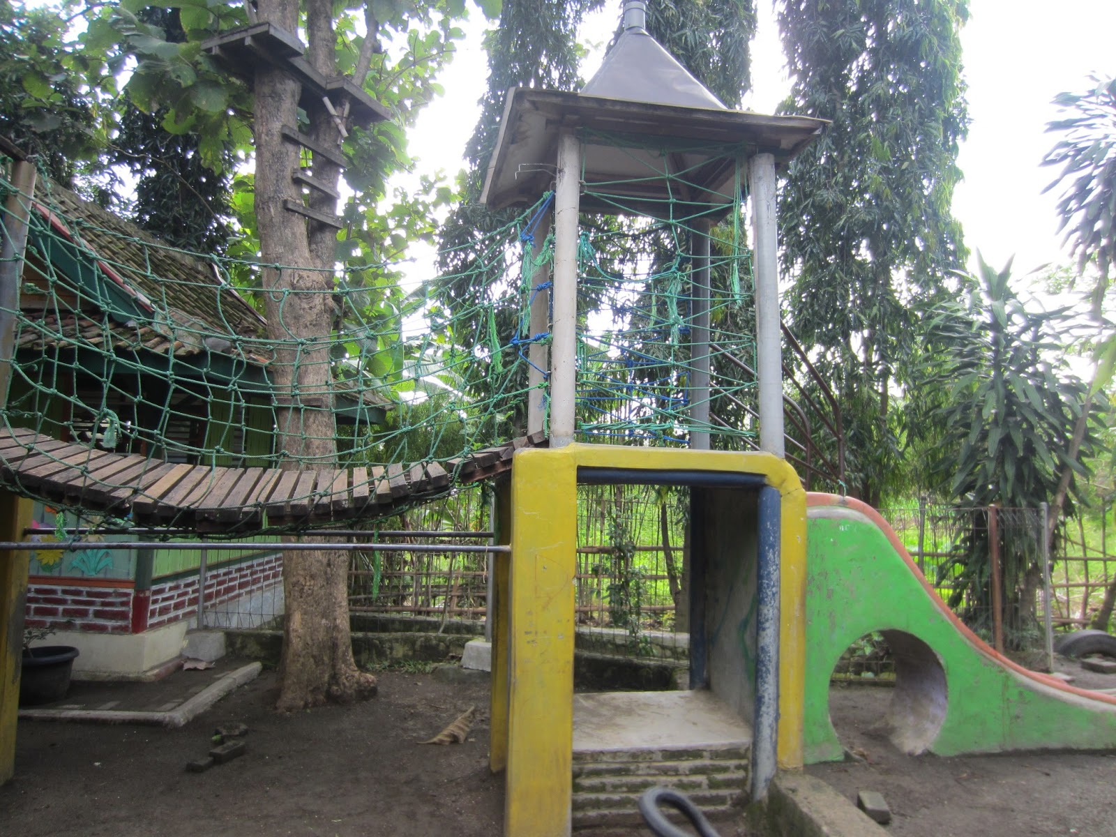 Sekolah Alam: Sekolah Alam Ar-Ridho