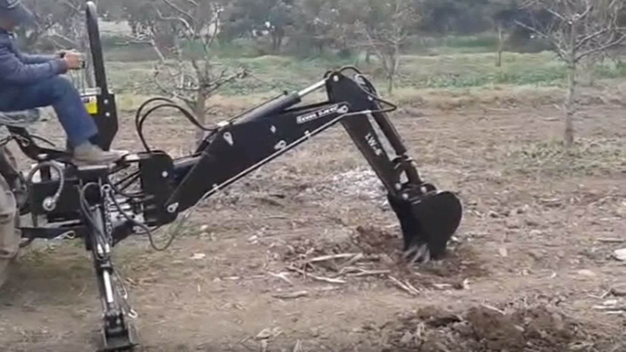 Aguilon con valde para tractor 25 a 35hp