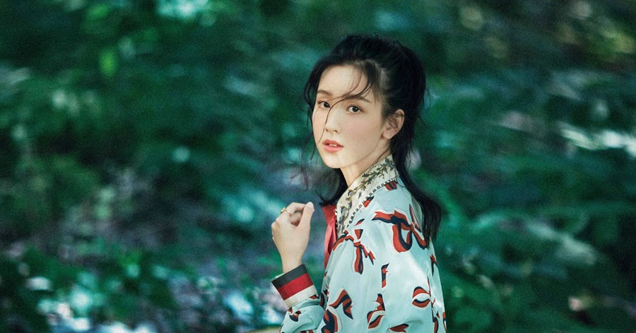 China Entertainment News: Chen Duling poses for fashion magazine