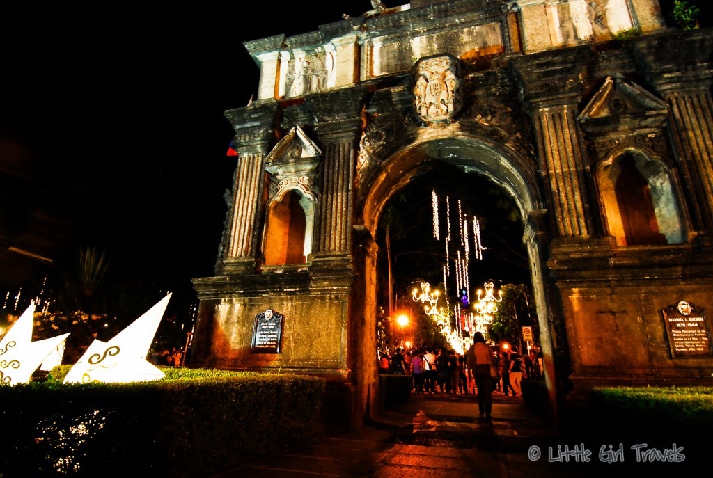 Naturalist's World - Dr Abe V Rotor : UST Paskuhan - A University Tradition