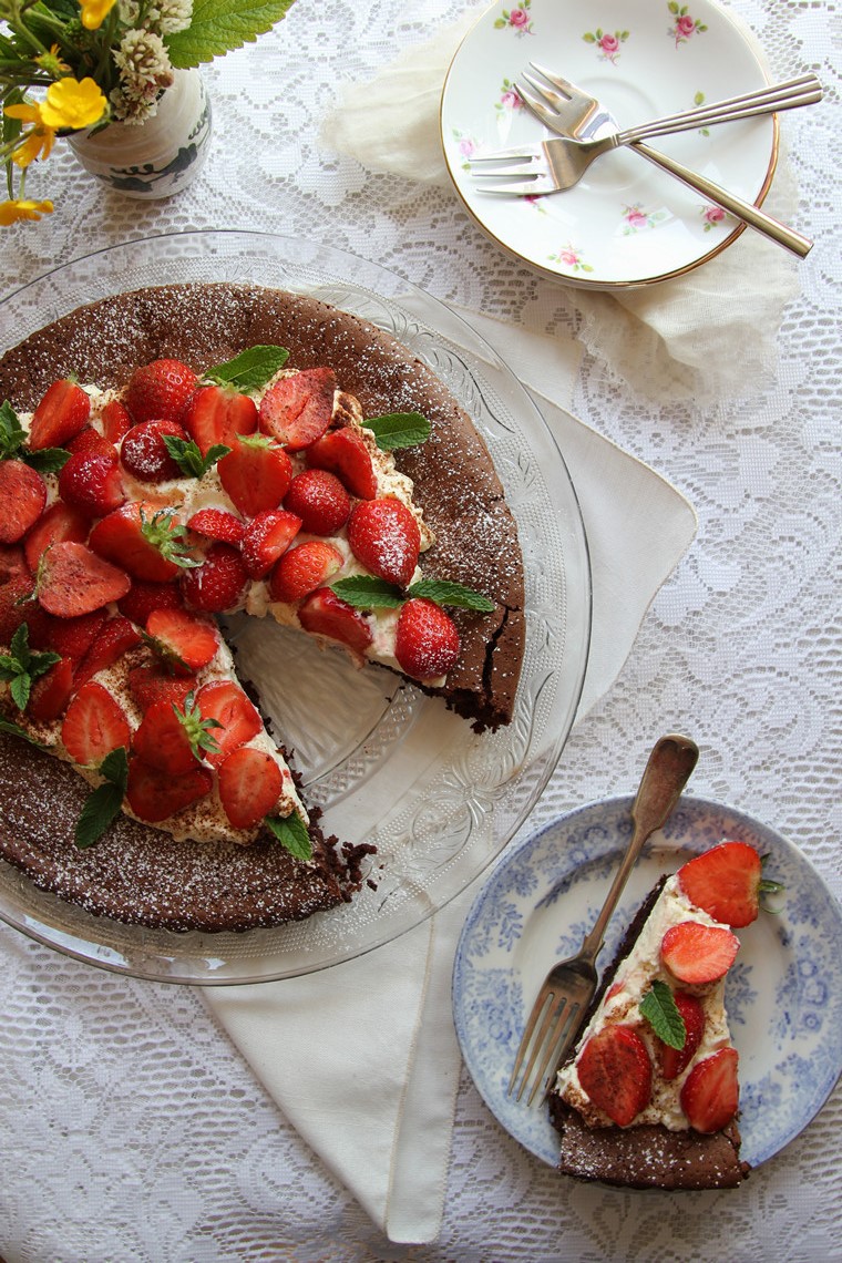 A Father's Day Book & Cake | Nessa's Family Kitchen