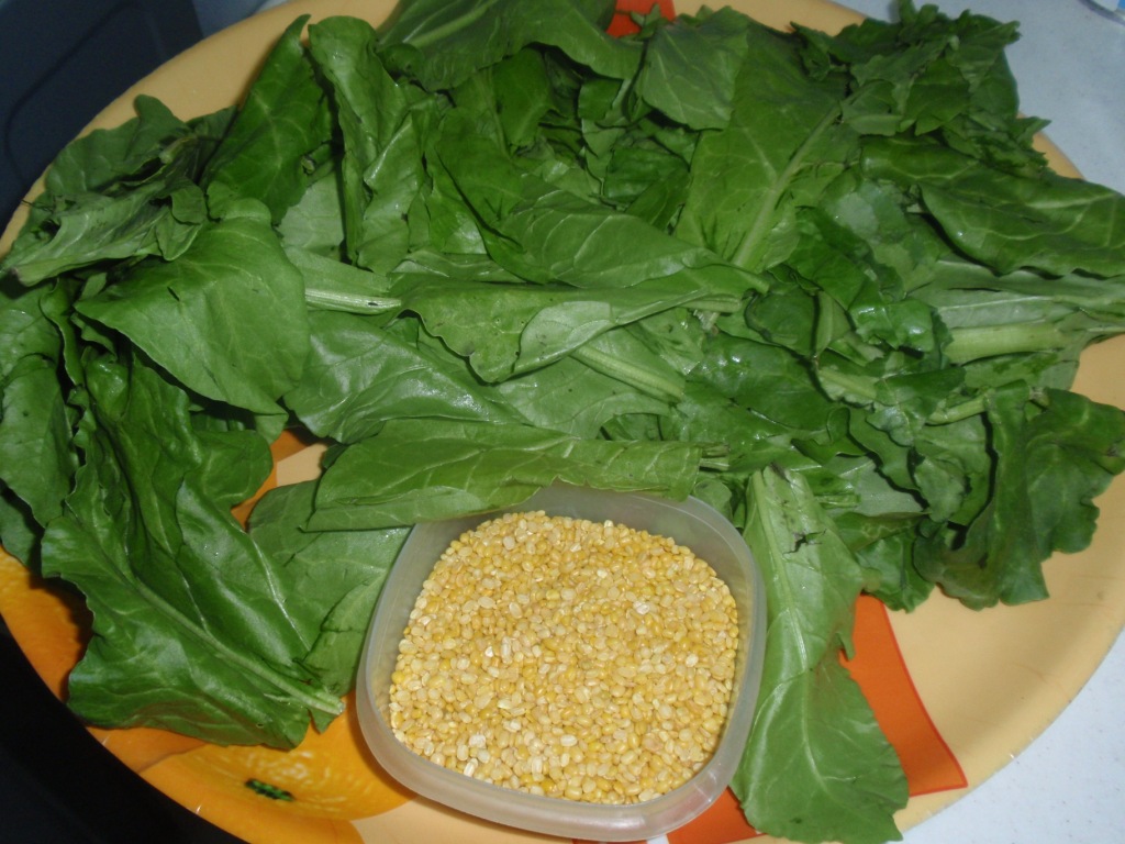 Preethi's Vegetable Plate: Palak Keerai